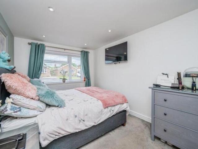 2 bedroom bungalow for sale in Lawrence Avenue, Derby, DE21