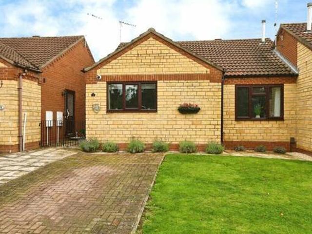 2 Bedroom Bungalow For Sale In Lincoln, Lincolnshire