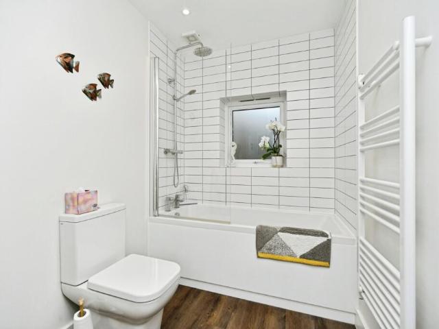 2 bedroom bungalow for sale in Lindfield Close, Saltdean, Brighton, East Sussex, BN2