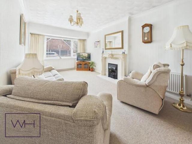 2 bedroom bungalow for sale in Malvern Avenue, Cusworth, DN5