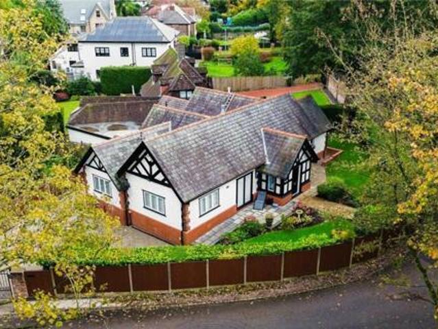2 Bedroom Bungalow For Sale In Manchester, Greater Manchester