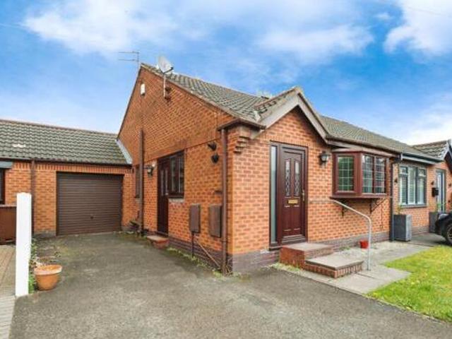 2 Bedroom Bungalow For Sale In Manchester, Lancashire