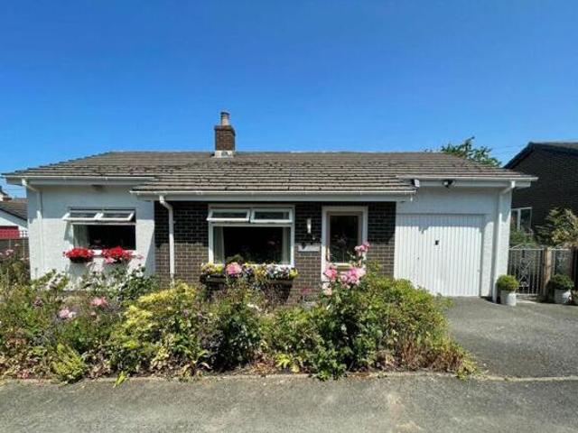2 Bedroom Bungalow For Sale In New Quay