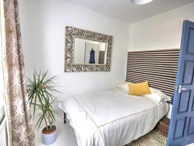 2 bedroom bungalow for sale in Newdene Walk, Newcastle Upon Tyne, NE15