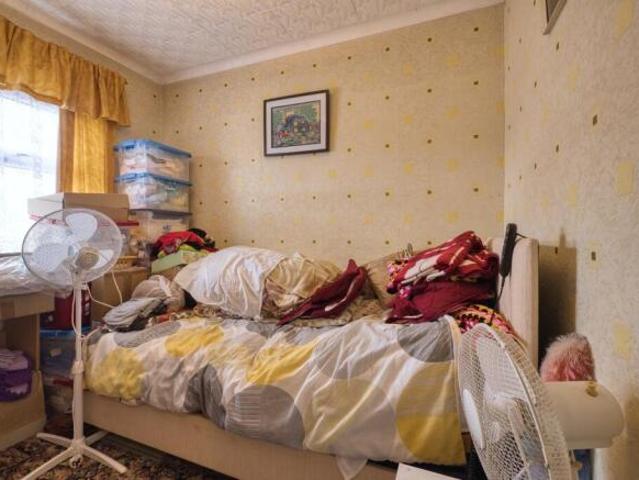 2 bedroom bungalow for sale in Newington Road, Ramsgate, Kent, CT12