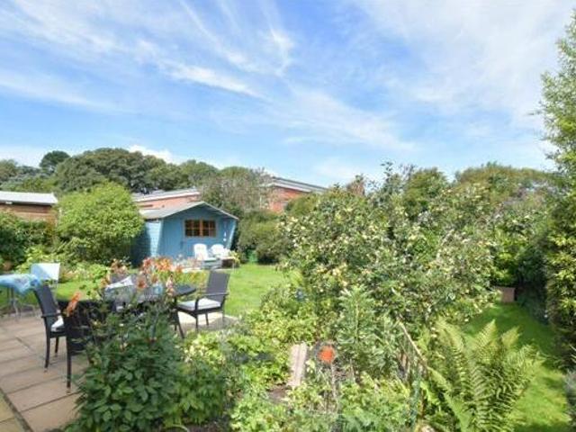 2 Bedroom Bungalow For Sale In Niton, Ventnor