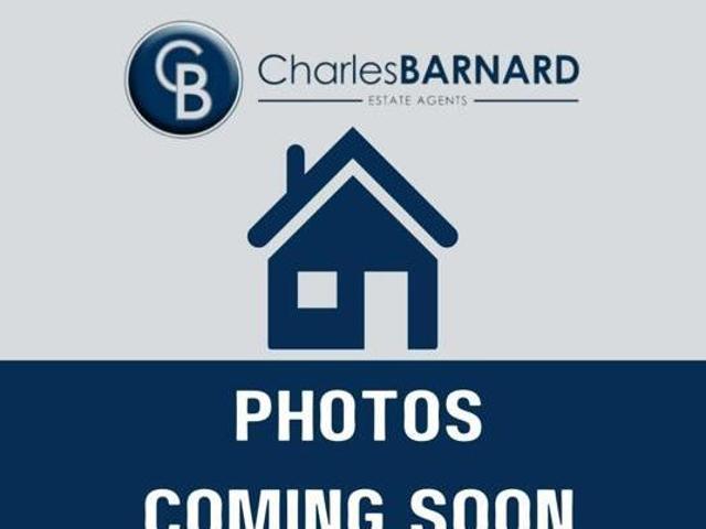 2 Bedroom Bungalow For Sale In Southwick Road, Watchfield