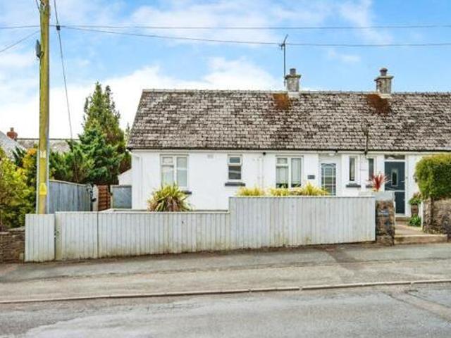 2 Bedroom Bungalow For Sale In Saundersfoot, Pembrokeshire