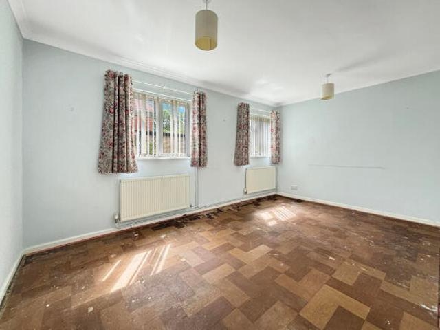 2 bedroom bungalow for sale in Scotsdowne Road, Cambridge, CB2