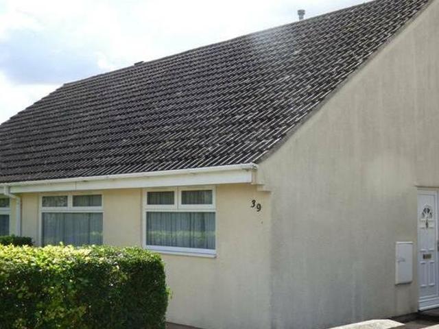 2 bedroom bungalow for sale in Sevenacres Somerton TA11