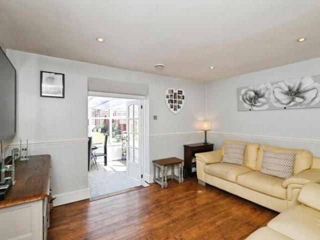 2 bedroom bungalow for sale in Sea Approach, Warden, Sheerness, Kent, ME12