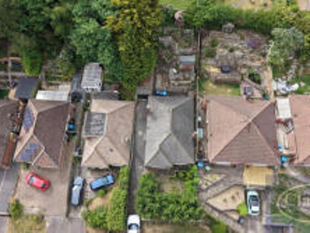 2 bedroom bungalow for sale in Sea Shell Garden, Alder Road, Poole, BH12