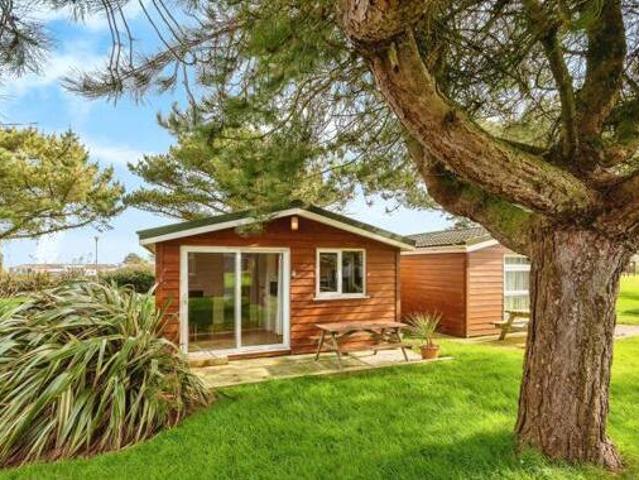 2 Bedroom Bungalow For Sale In St Merryn