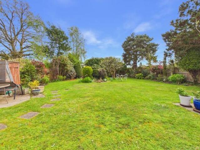 2 bedroom bungalow for sale in Steepleton Road, Broadstone, Dorset, BH18