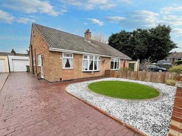 2 Bedroom Bungalow For Sale In Stockton, Stockton on tees