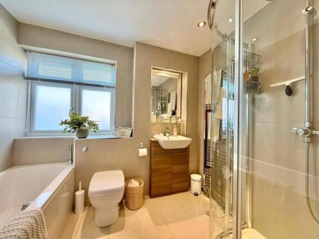 2 bedroom bungalow for sale in Swinburne Avenue, Willingdon, Eastbourne, East Sussex, BN22