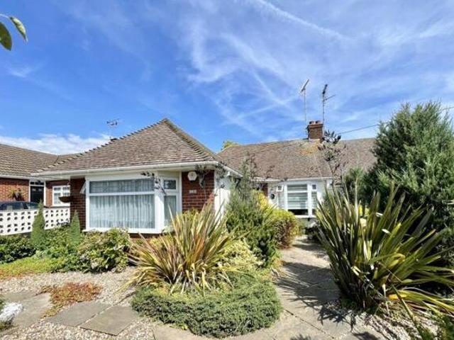 2 Bedroom Bungalow For Sale In Popular Wick Estate, Essex