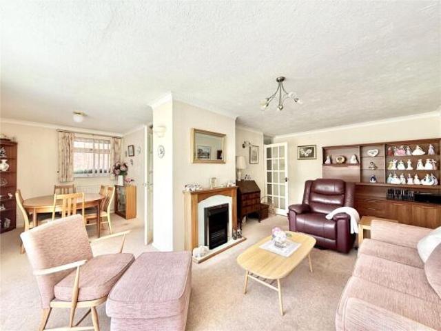 2 bedroom bungalow for sale in Parker Close, Eastbourne, East Sussex, BN21