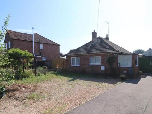 2 Bedroom Bungalow For Sale In Pinchbeck