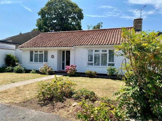 2 bedroom bungalow for sale in Priory Gardens, Shirehampton, Bristol, BS11