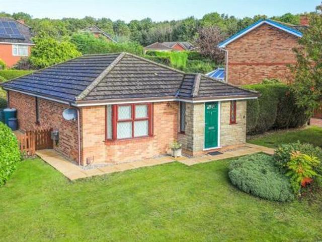 2 Bedroom Bungalow For Sale In Priorslee, Telford