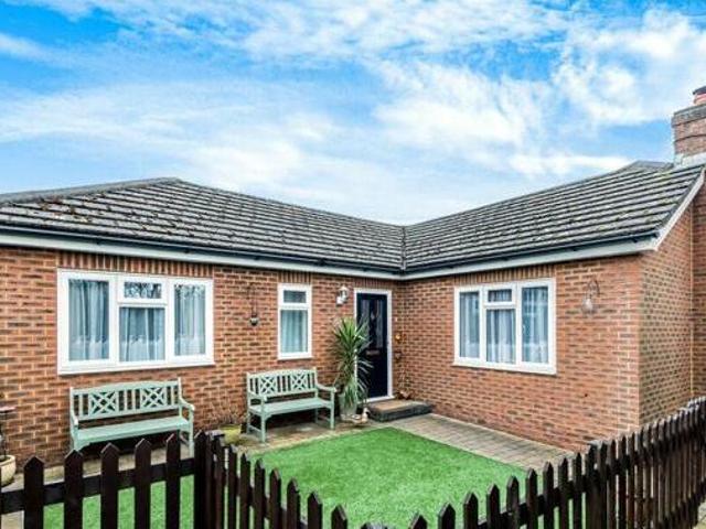 2 Bedroom Bungalow For Sale In Riverhead, Sevenoaks