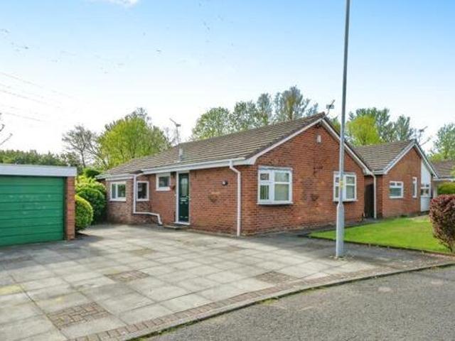 2 Bedroom Bungalow For Sale In Warrington, Cheshire