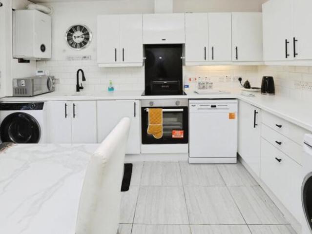 2 bedroom bungalow for sale in Wimbald Close, Liverpool, L25