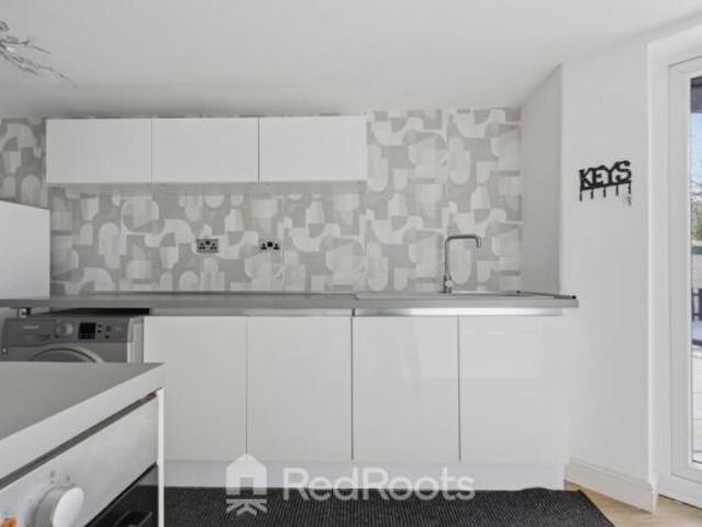 2 bedroom bungalow for sale in Wynmoor, York Road, Doncaster, South Yorkshire, DN5