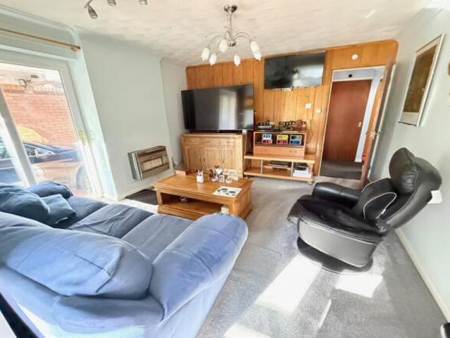 2 bedroom bungalow for sale in Tasman Close, Old Hall, WA5