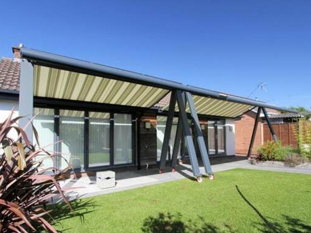 2 Bedroom Bungalow For Sale In Thornbury