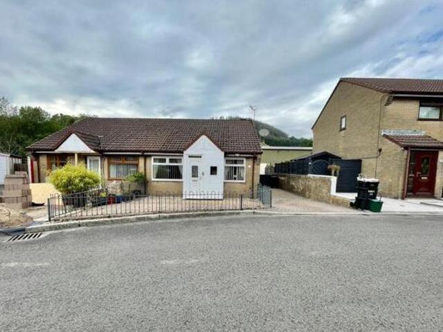 2 Bedroom Bungalow For Sale In Victor Road, Cwmtillery