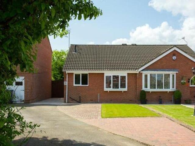 2 Bedroom Bungalow For Sale In York, North Yorkshire