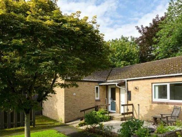 2 Bedroom Bungalow For Sale In York, North Yorkshire