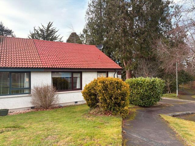 2 Bedroom Bungalow Forres Moray LS100398651