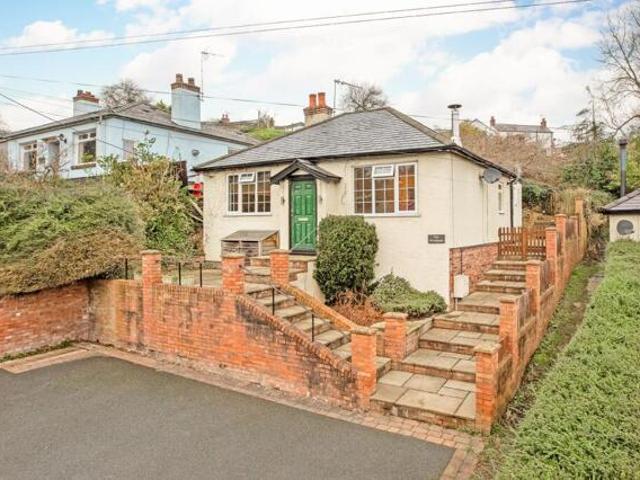 2 Bedroom Bungalow Flintshire Flintshire LS99735762