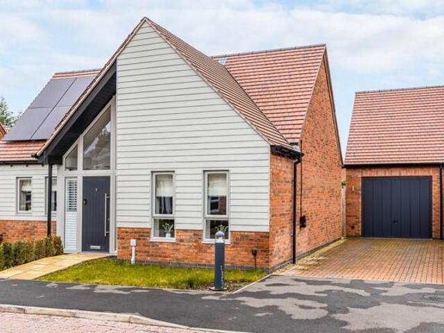 2 Bedroom Bungalow Frampton Frampton 98930267