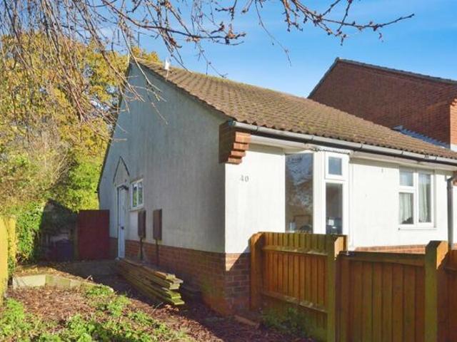 2 Bedroom Bungalow Furzton Buckinghamshire N/A 86349441