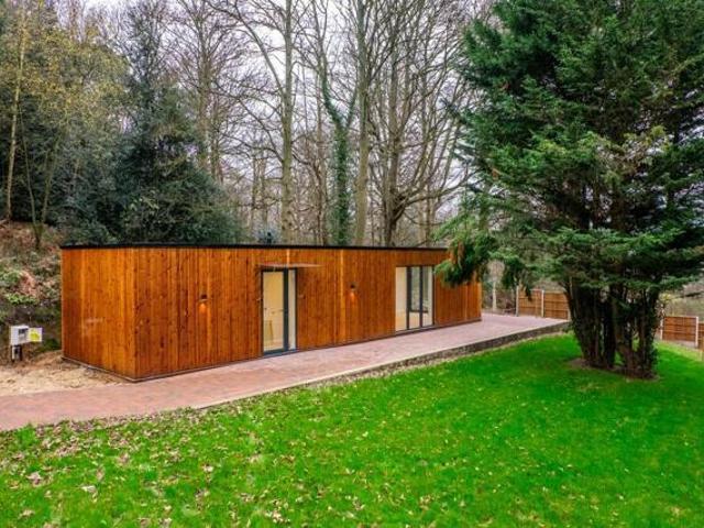 2 Bedroom Bungalow Kent Kent LS100786810
