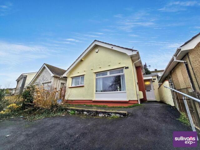 2 Bedroom Bungalow Killay Killay 100786438