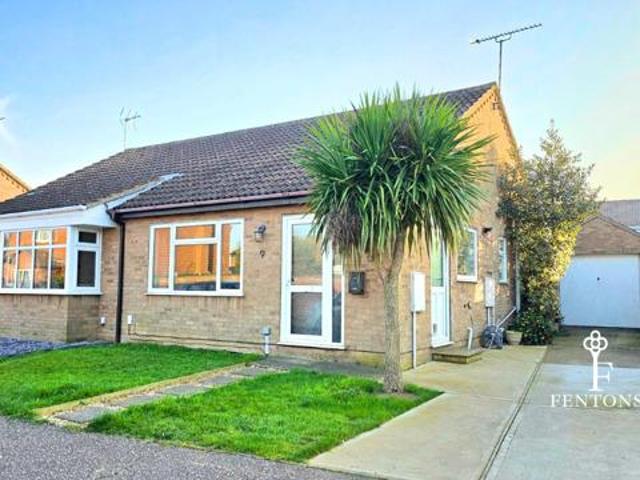 2 Bedroom Bungalow Kirby Cross Essex 100786853