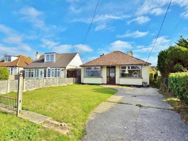 2 Bedroom Bungalow Kirby Cross Essex LS100614778