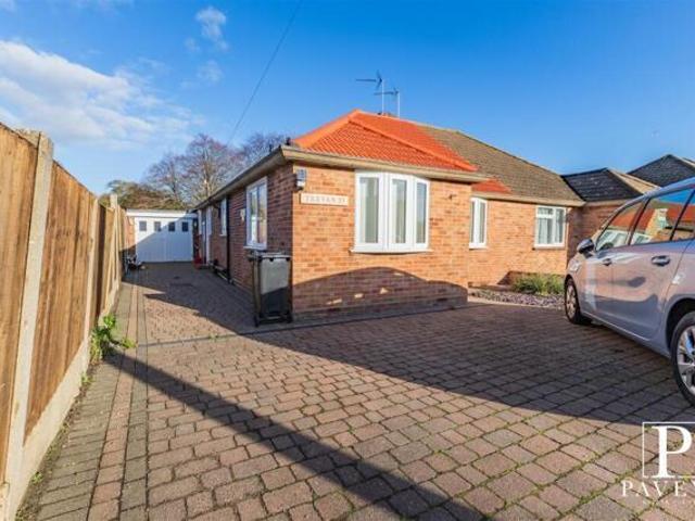 2 Bedroom Bungalow Kirby Le Soken Kirby Le Soken 98119504