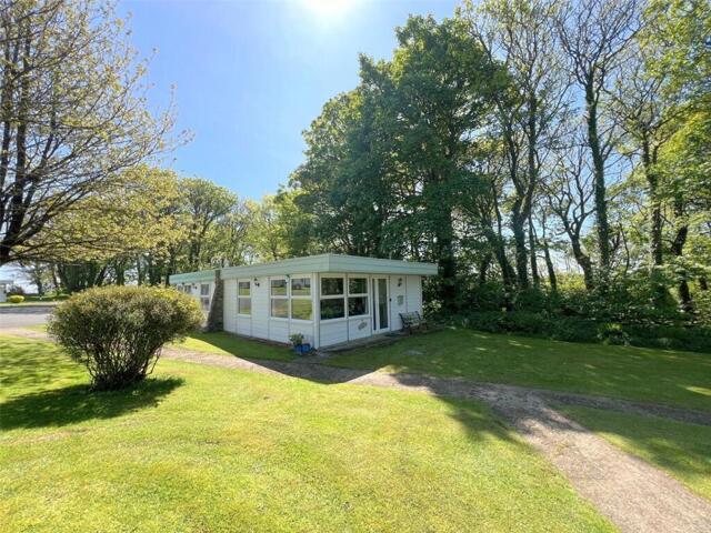 2 Bedroom Bungalow Haverfordwest Pembrokeshire LS101931499