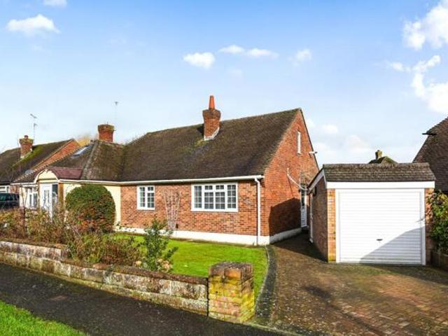 2 Bedroom Bungalow Hailsham East Sussex 98864562
