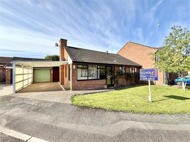 2 Bedroom Bungalow Highbridge Somerset LS101796779