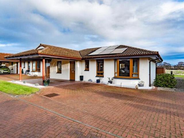 2 Bedroom Bungalow Highland Highland LS99774075