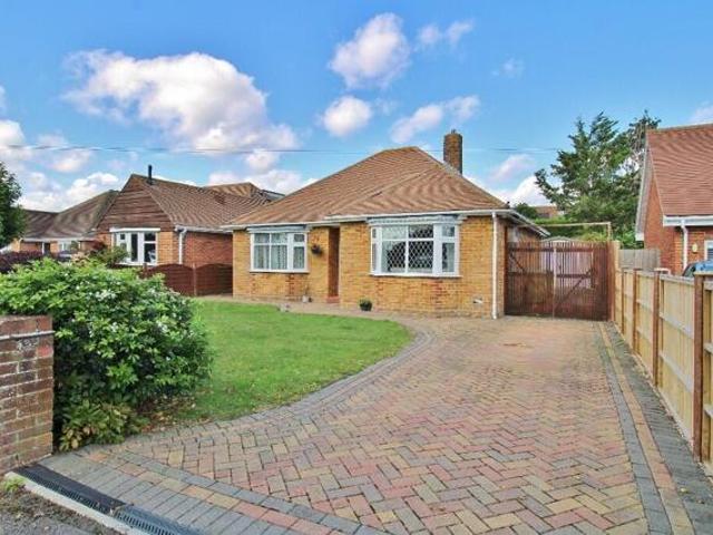 2 Bedroom Bungalow Hill Head Hill Head LS98718239