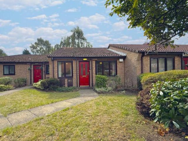 2 Bedroom Bungalow Loughborough Leicestershire LS100456345