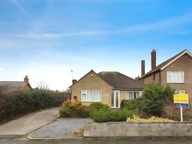 2 Bedroom Bungalow Long Eaton Derbyshire LS99895604